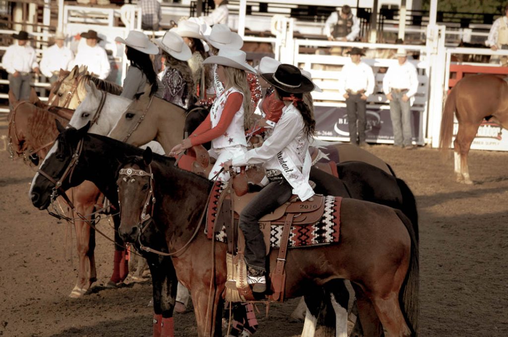 About Rocky Mountain Woman - The Rocky Mountain Woman