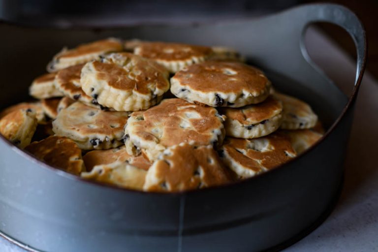 Welsh Cookies - The Rocky Mountain Woman